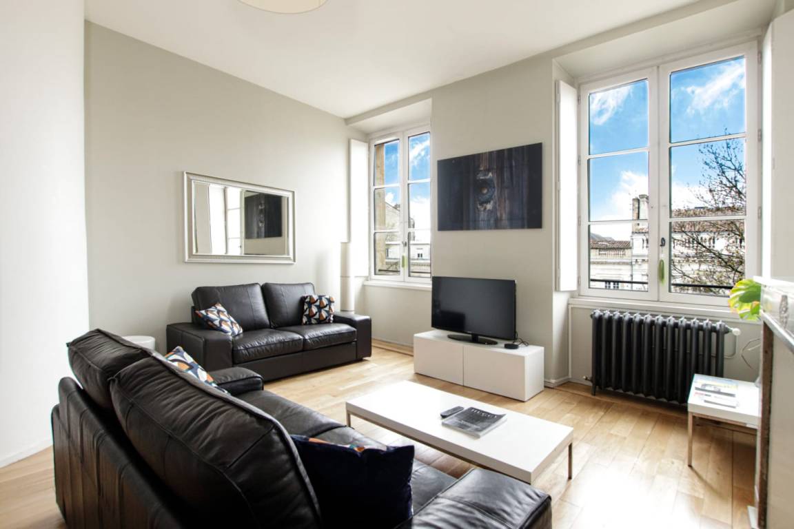 70 M² Appartement ∙ 2 Slaapkamers ∙ 4 Gasten - Bordeaux