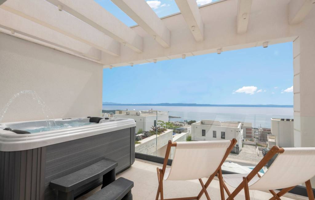 190 M² Villa ∙ 3 Schlafzimmer ∙ 7 Gäste - Tučepi