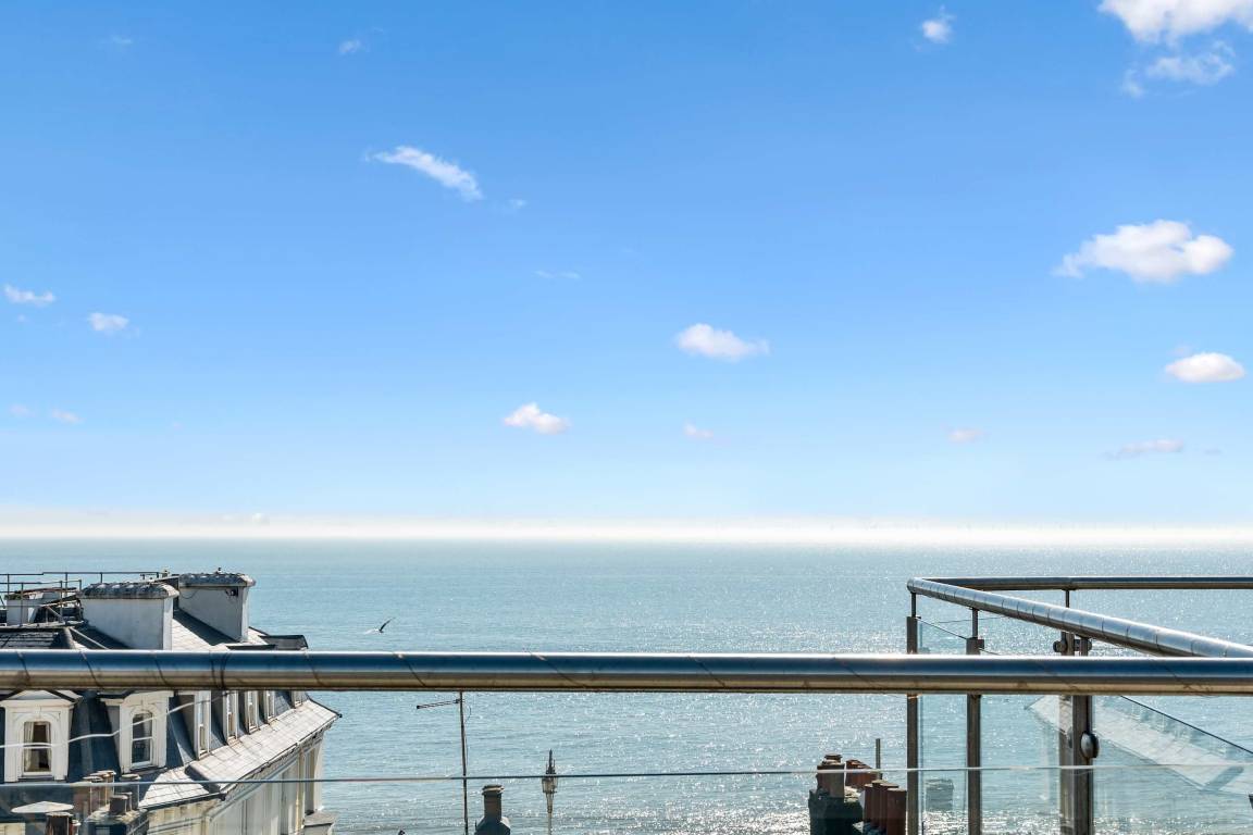 Apartment ∙ 2 Bedrooms ∙ 6 Guests - Brighton and Hove