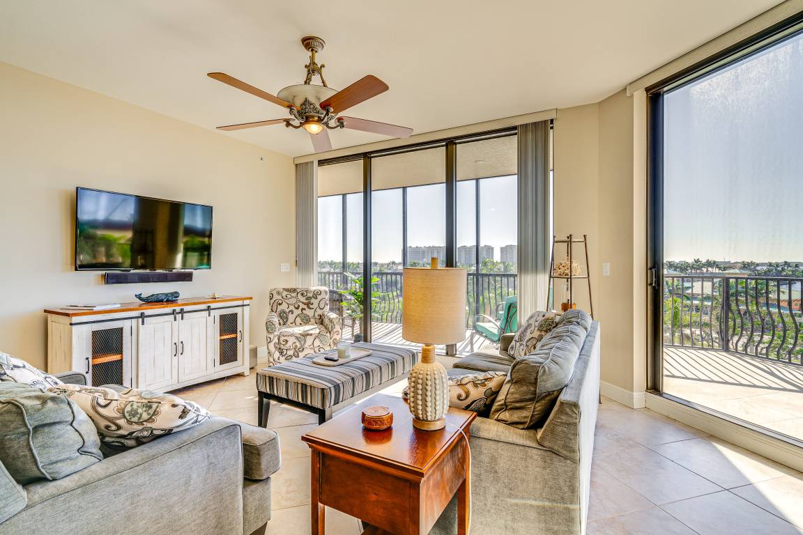 161 M² Apartment ∙ 3 Bedrooms ∙ 6 Guests - Cape Coral, FL