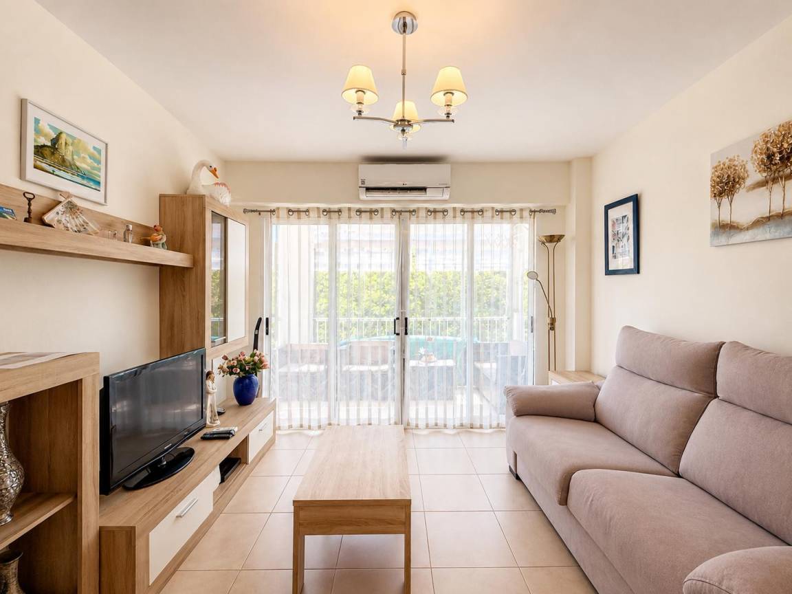 65 M² Apartment ∙ 2 Bedrooms ∙ 5 Guests - Calp
