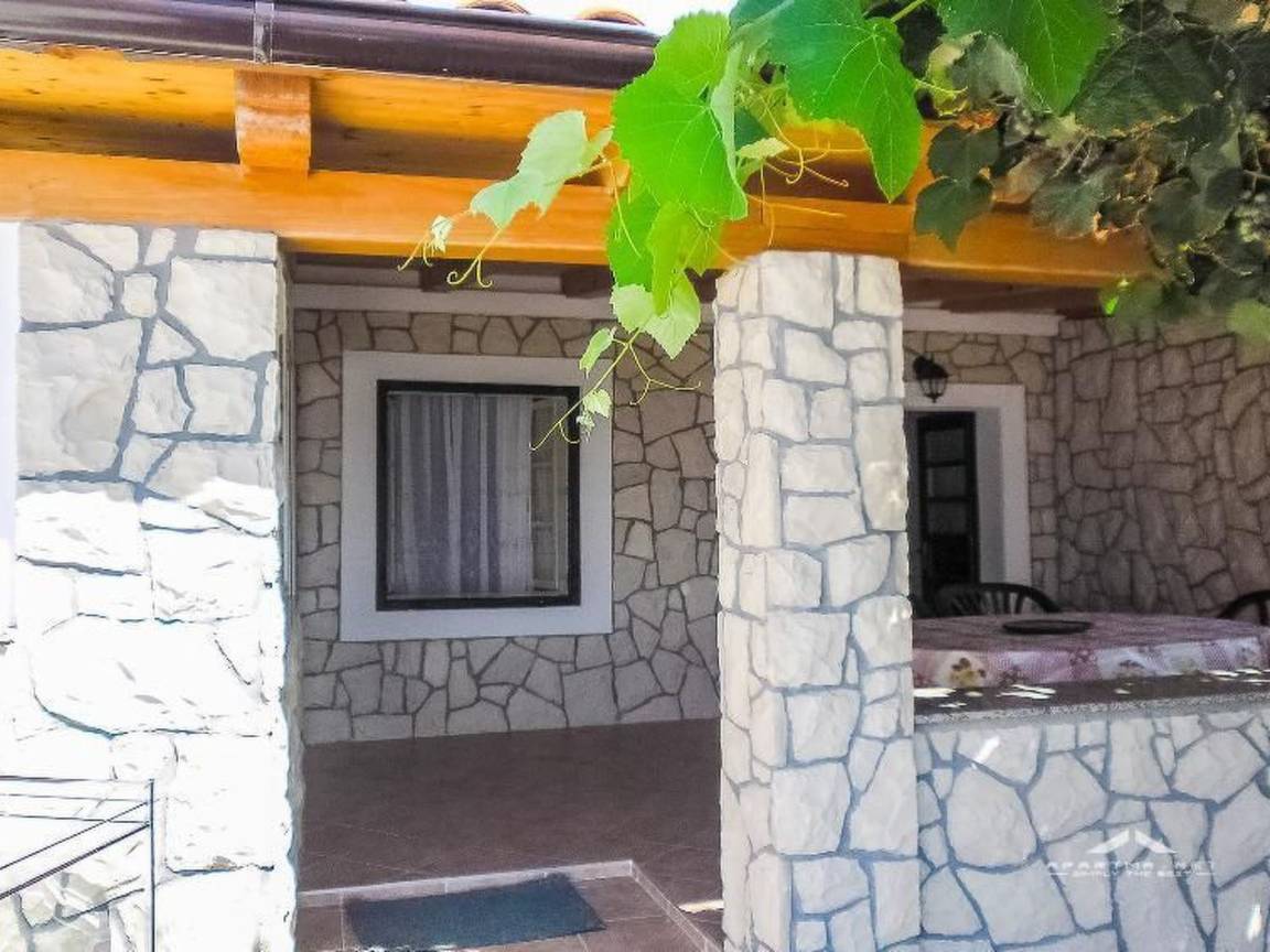 60 M² Ferienhaus ∙ 2 Schlafzimmer ∙ 4 Gäste - Mandre