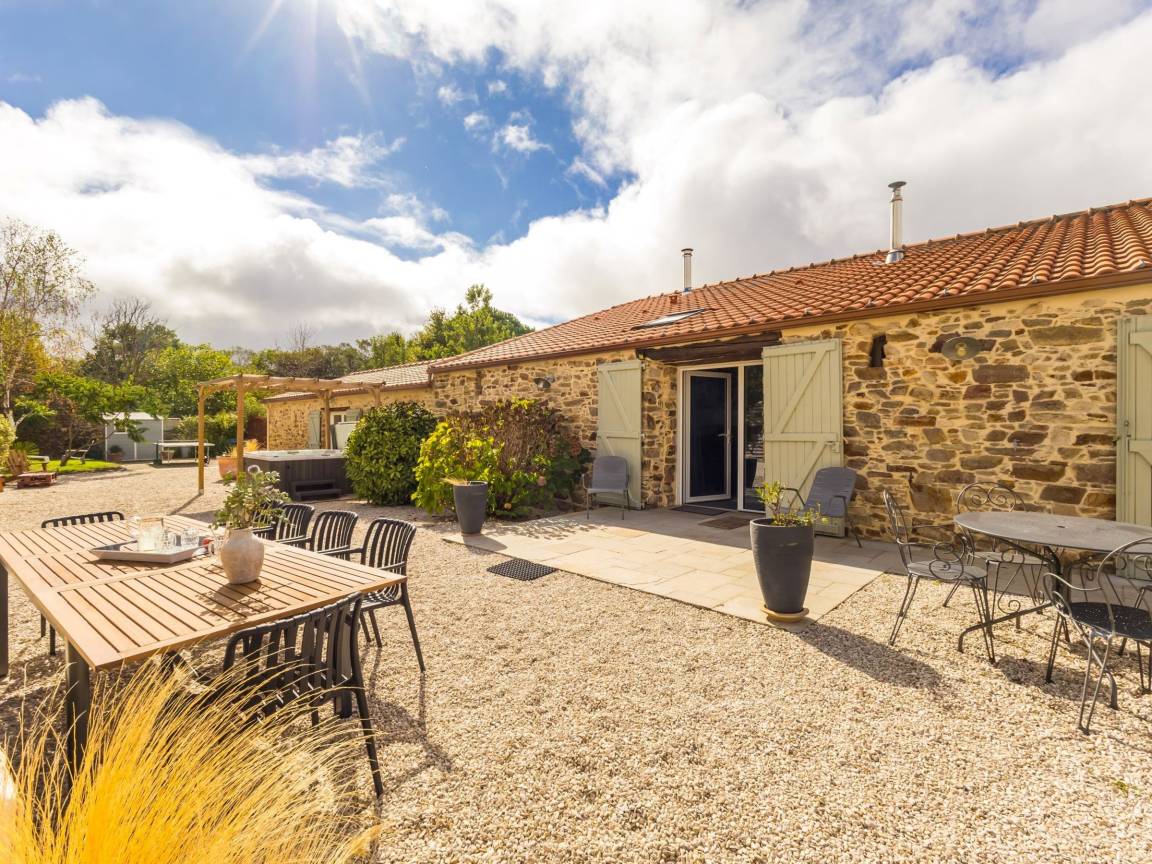 118 M² Cottage ∙ 2 Chambres ∙ 4 Personnes - Planète Sauvage