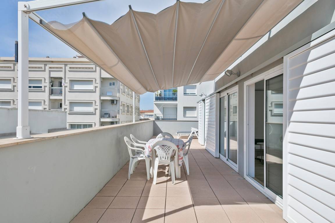 112 M² Apartment ∙ 3 Bedrooms ∙ 6 Guests - Cambrils