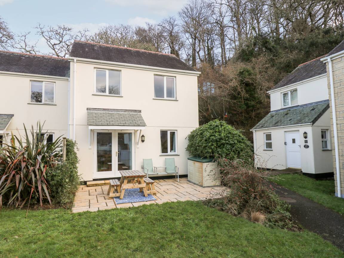 Cottage ∙ 2 Bedrooms ∙ 4 Guests - St Mawes