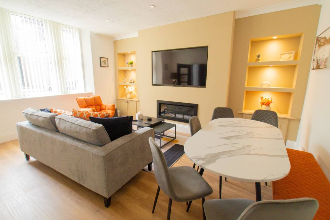 105 M² House ∙ 3 Bedrooms ∙ 8 Guests - Nairn