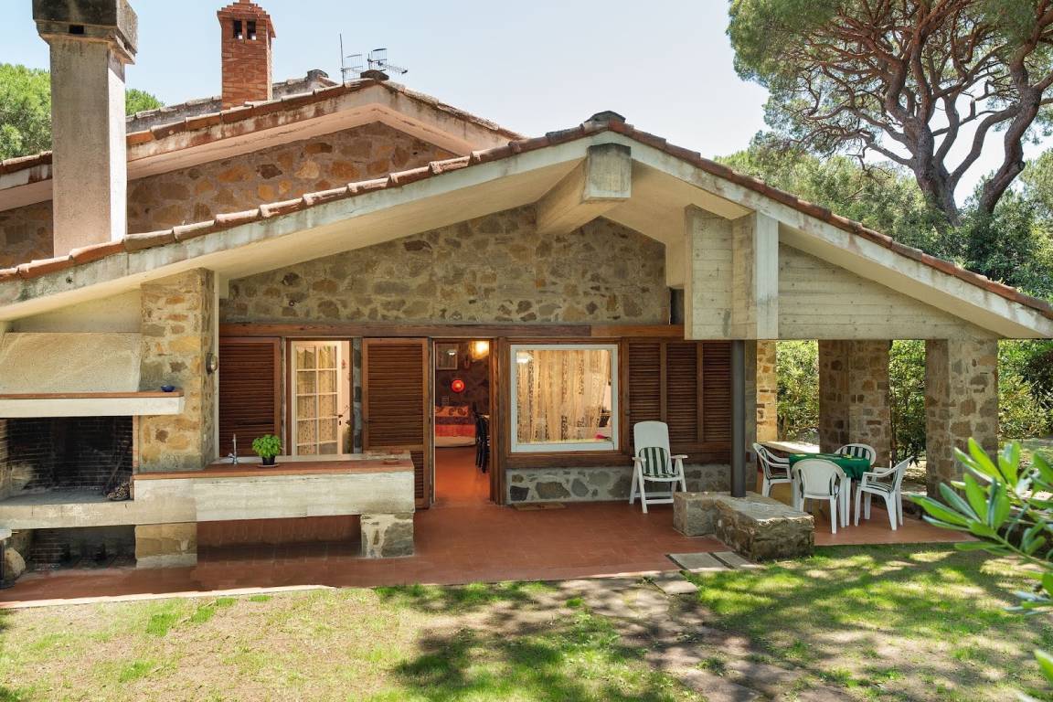 House ∙ 4 Bedrooms ∙ 8 Guests - Castiglione della Pescaia