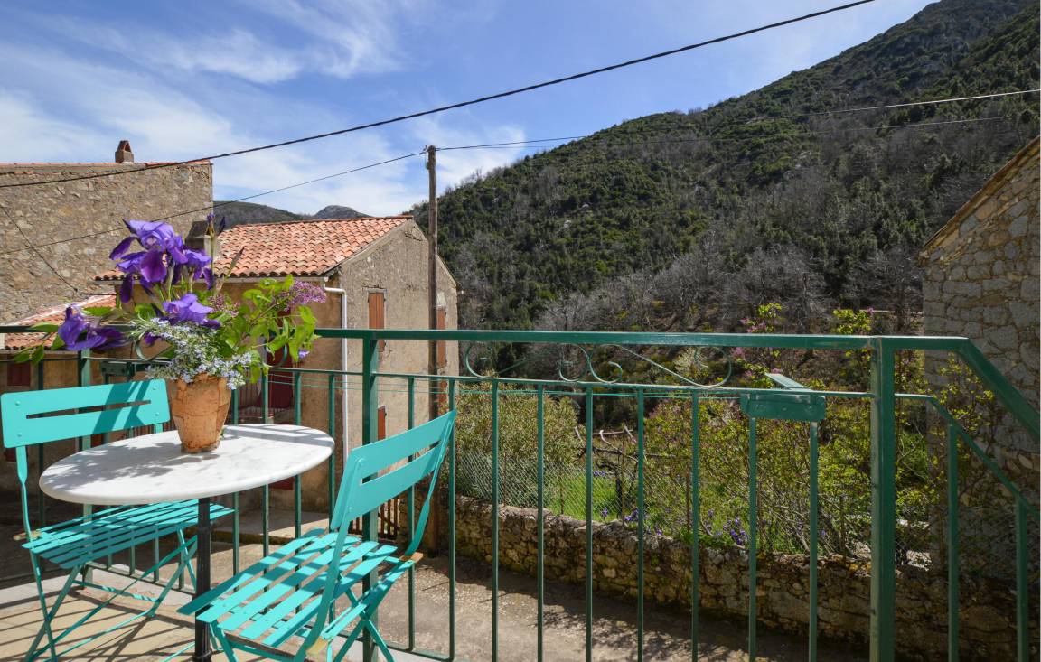 51 M² Maison De Vacances ∙ 2 Chambres ∙ 5 Personnes - Évisa