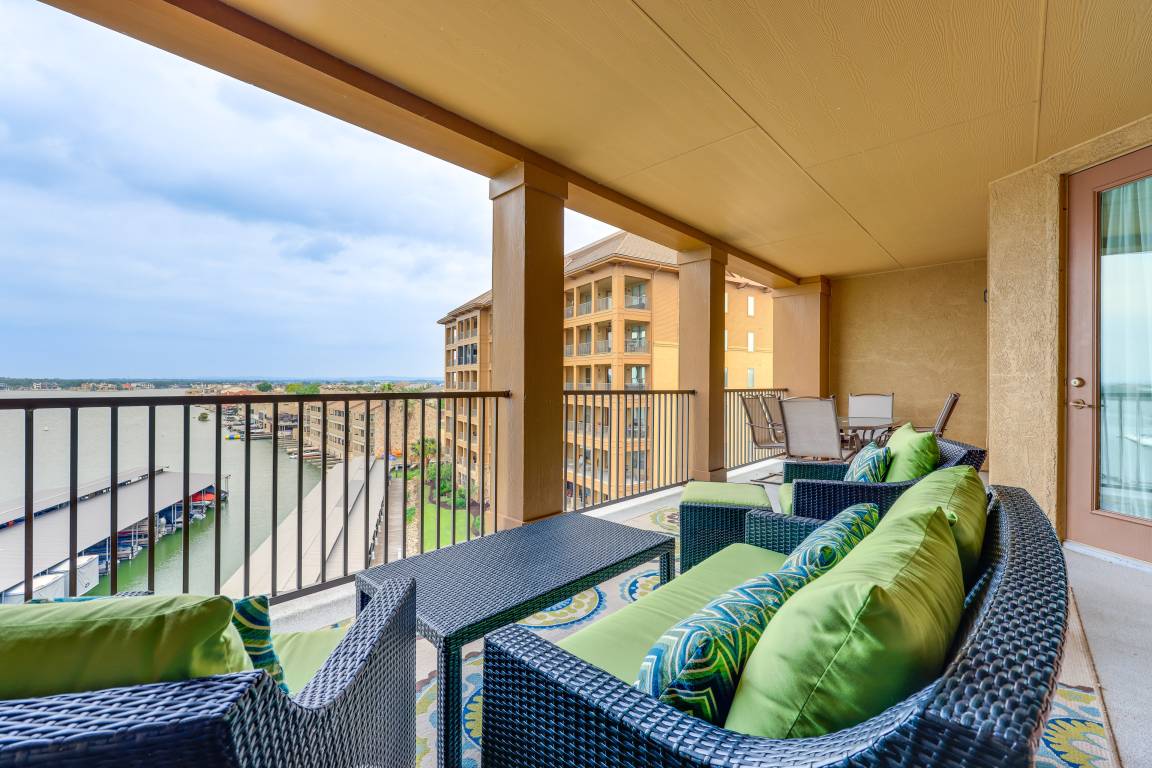 152 M² Apartment ∙ 3 Bedrooms ∙ 6 Guests - Marble Falls, TX