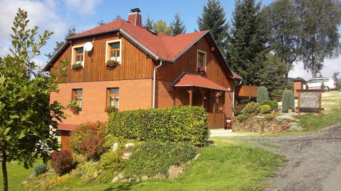 42 M² Ferienwohnung ∙ 2 Schlafzimmer ∙ 5 Gäste - Auerbach/Vogtland