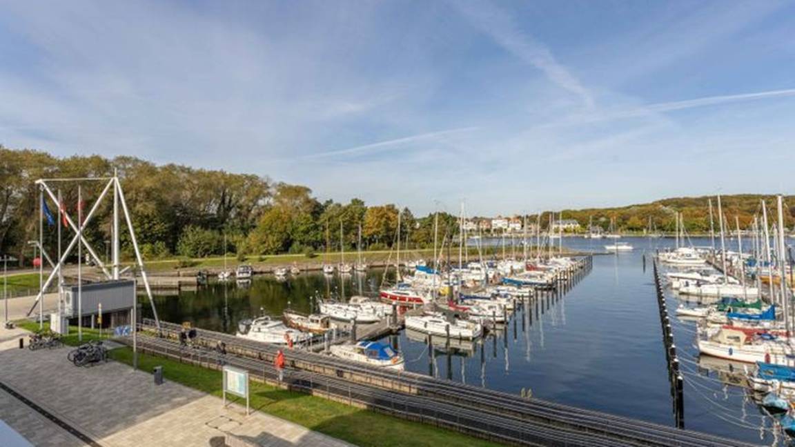 56 M² Apartment ∙ 1 Bedroom ∙ 3 Guests - Lübeck