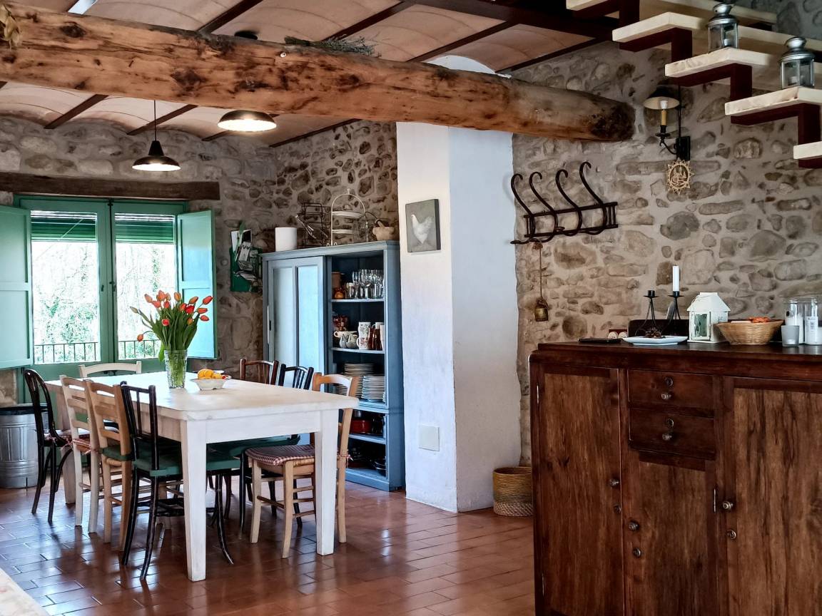 213 M² Cottage ∙ 3 Bedrooms ∙ 9 Guests - Besalú