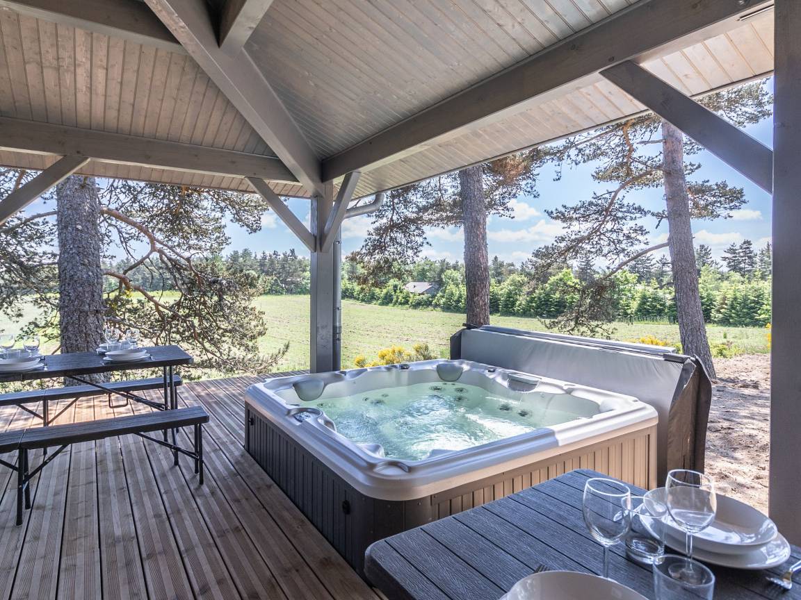 190 M² Cottage ∙ 6 Chambres ∙ 12 Personnes - Loire