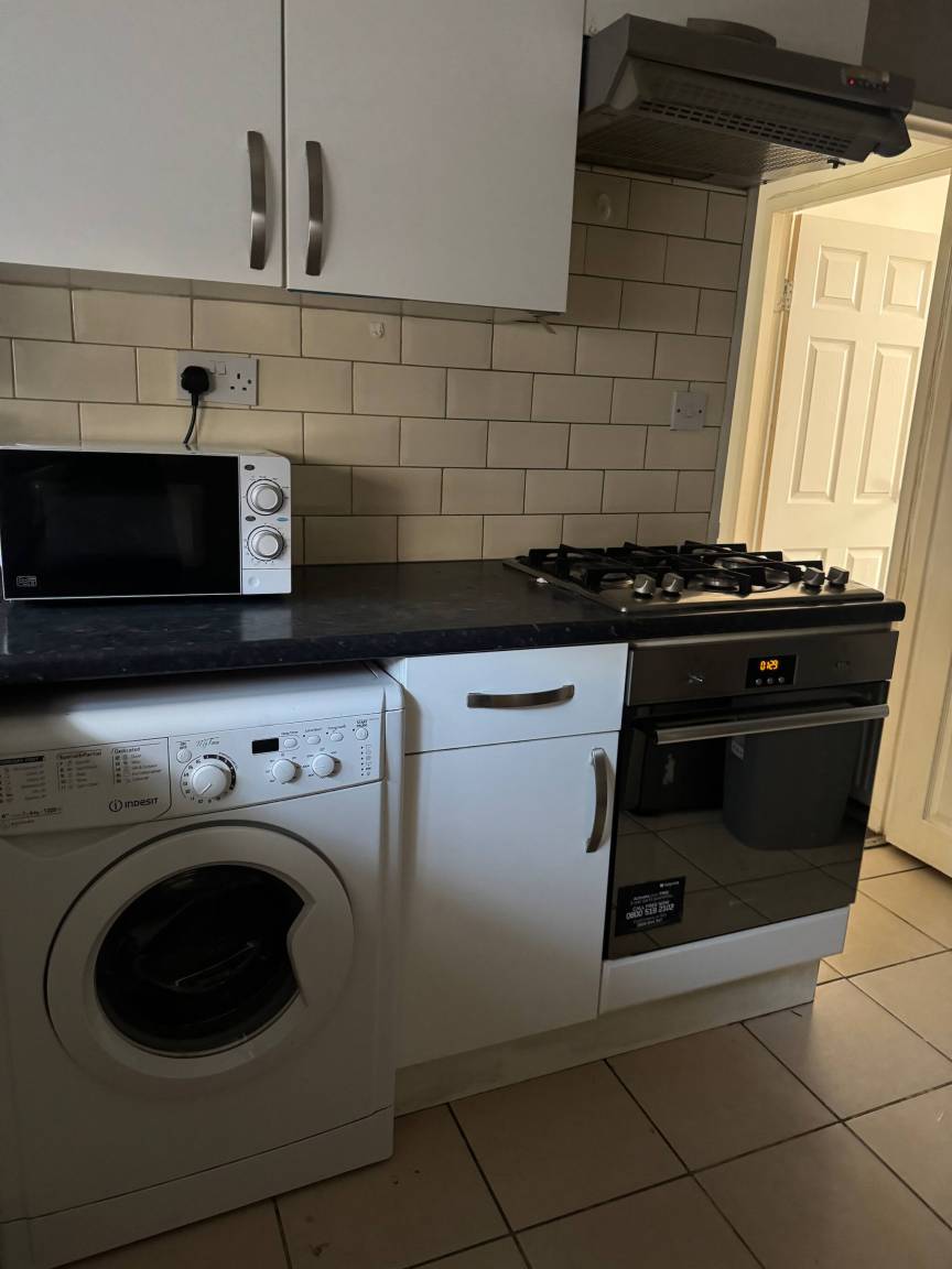 65 M² Apartment ∙ 2 Bedrooms ∙ 4 Guests - Twickenham