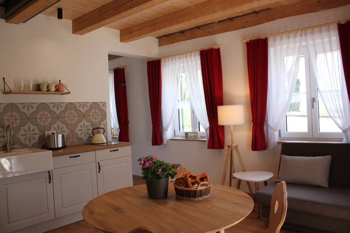 Ferienwohnung ∙ 1 Schlafzimmer ∙ 4 Gäste - Dillingen a.d. Donau