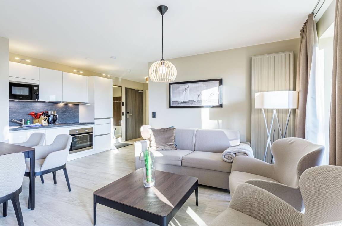 62 M² Ferienwohnung ∙ 2 Schlafzimmer ∙ 5 Gäste - Ribnitz-Damgarten