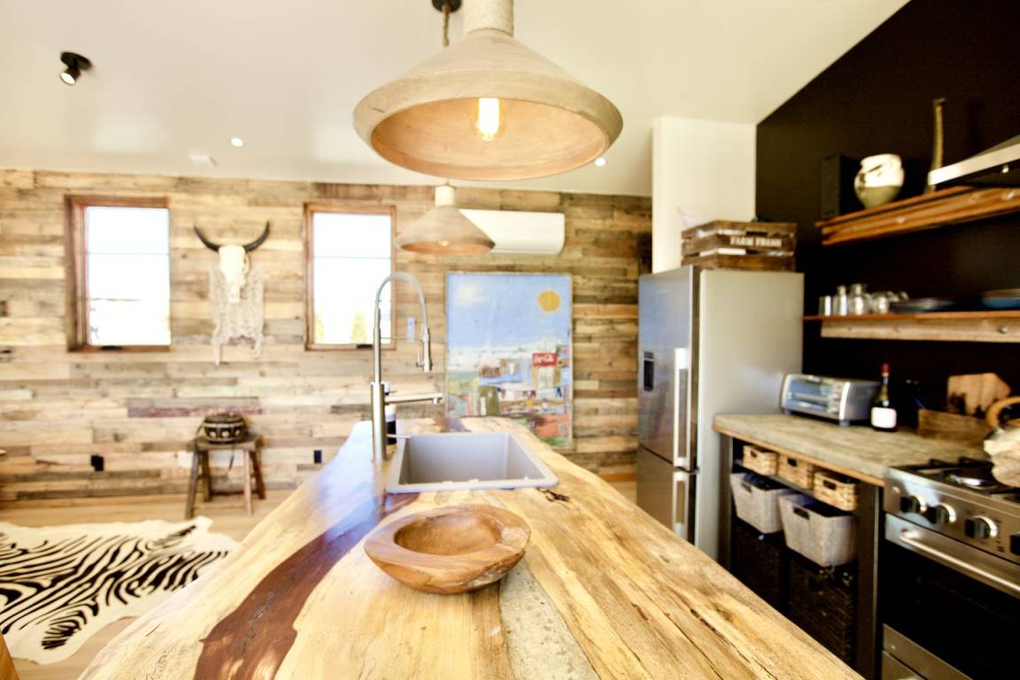 Accommodation ∙ 1 Bedroom ∙ 2 Guests - Lone Pine, CA