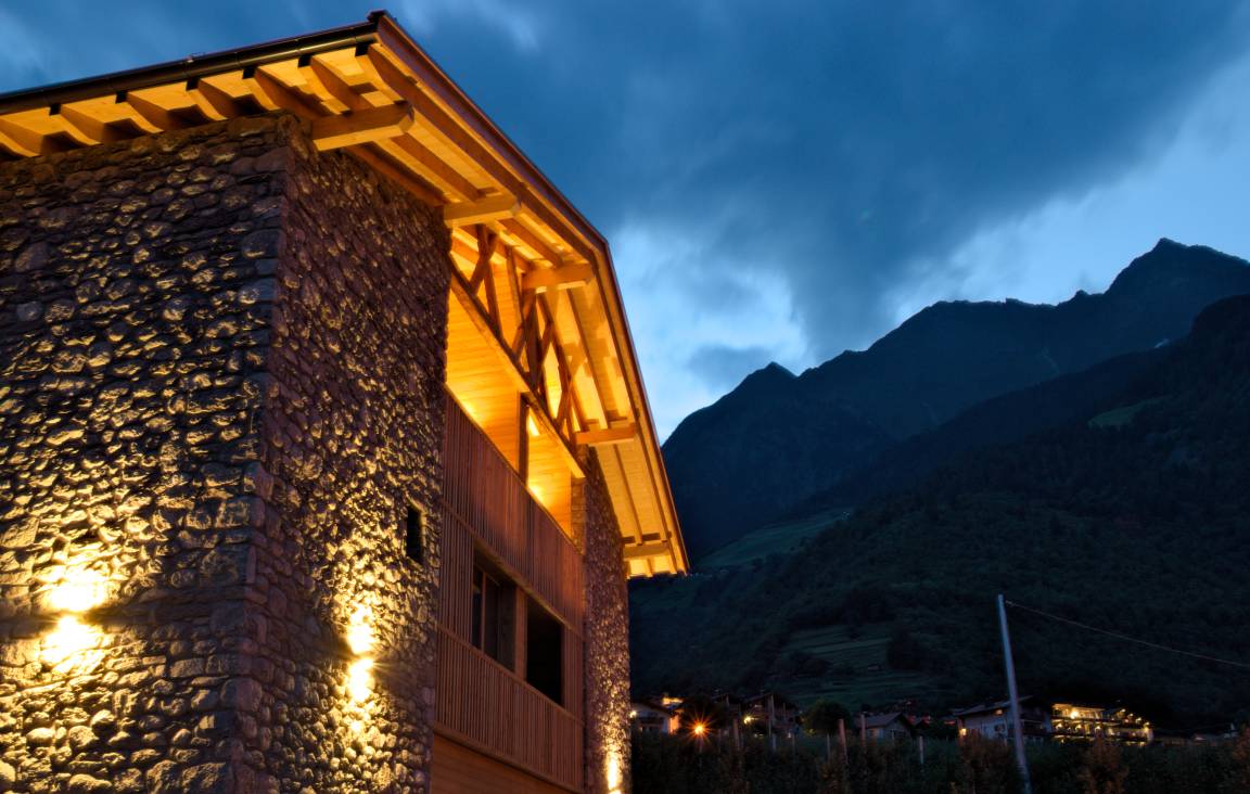 74 M² Agriturismo ∙ 2 Camere Da Letto ∙ 8 Ospiti - Parcines