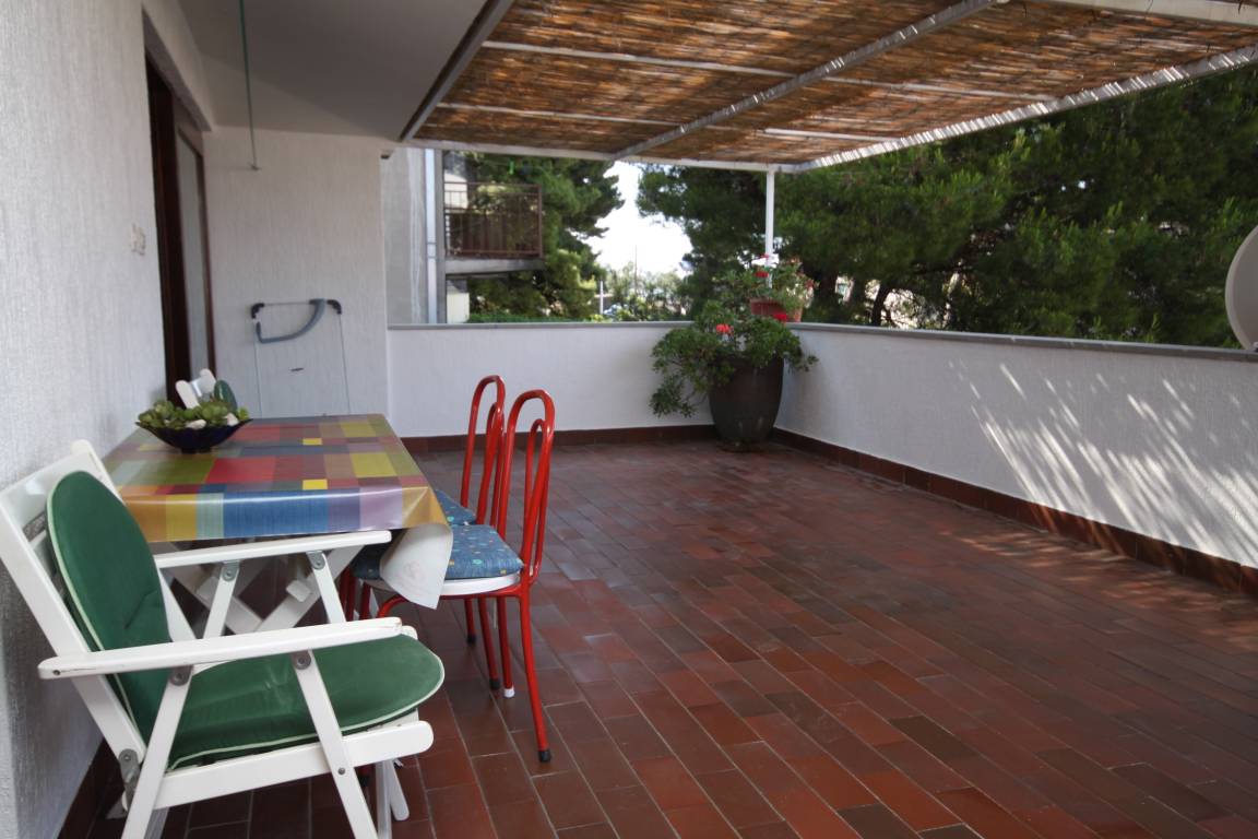 59 M² Ferienwohnung ∙ 2 Schlafzimmer ∙ 5 Gäste - Makarska