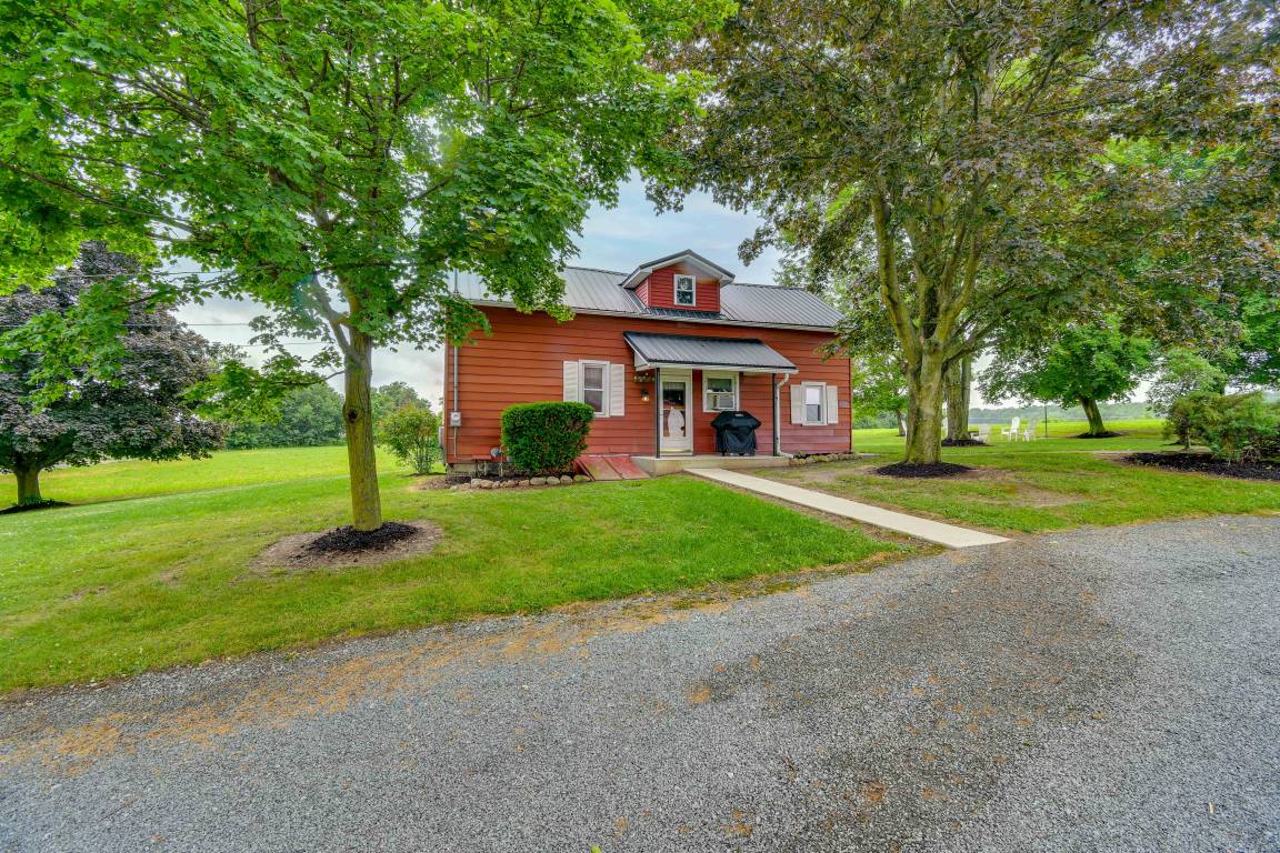 195 M² House ∙ 4 Bedrooms ∙ 10 Guests - Finger Lakes, NY