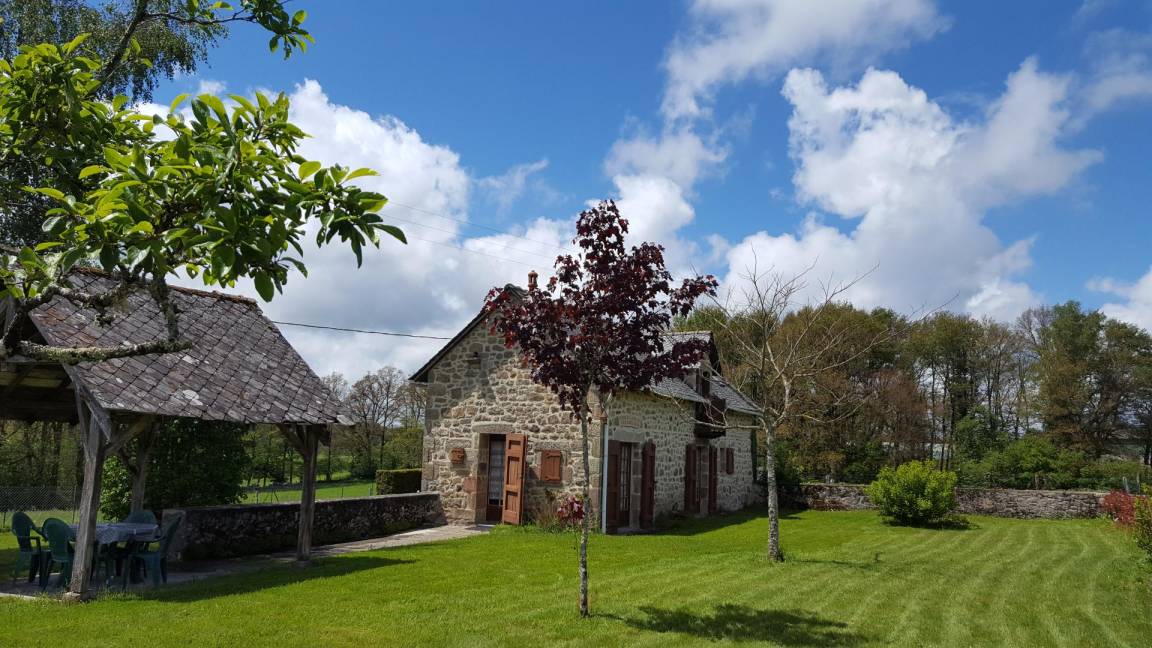 66 M² Gîte ∙ 2 Chambres ∙ 4 Personnes - Corrèze