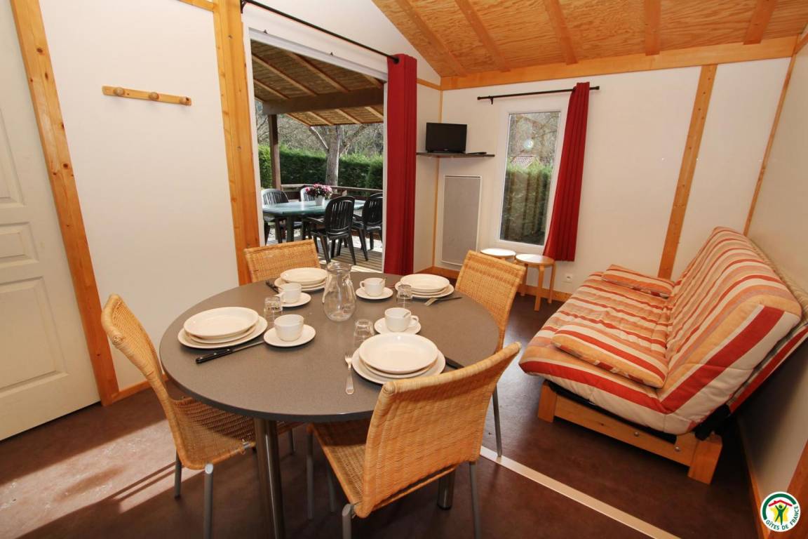 35 M² Gîte ∙ 2 Chambres ∙ 4 Personnes - Die