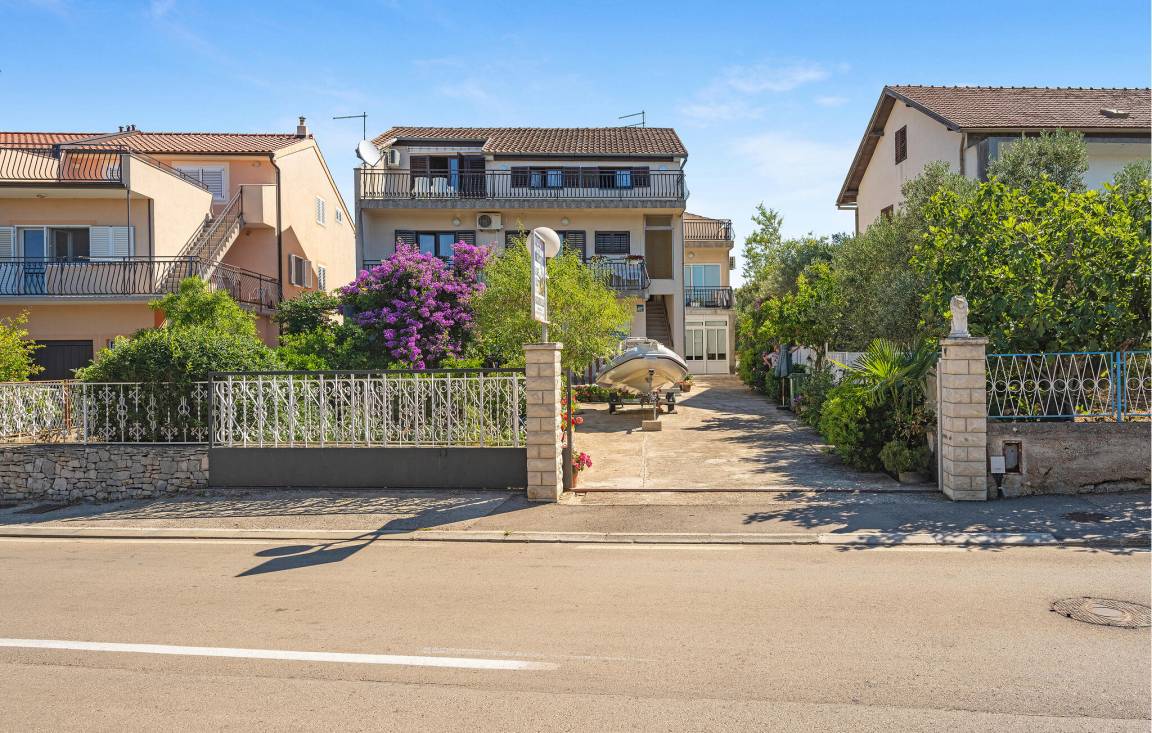 90 M² Appartement ∙ 3 Chambres ∙ 6 Personnes - Šibenik