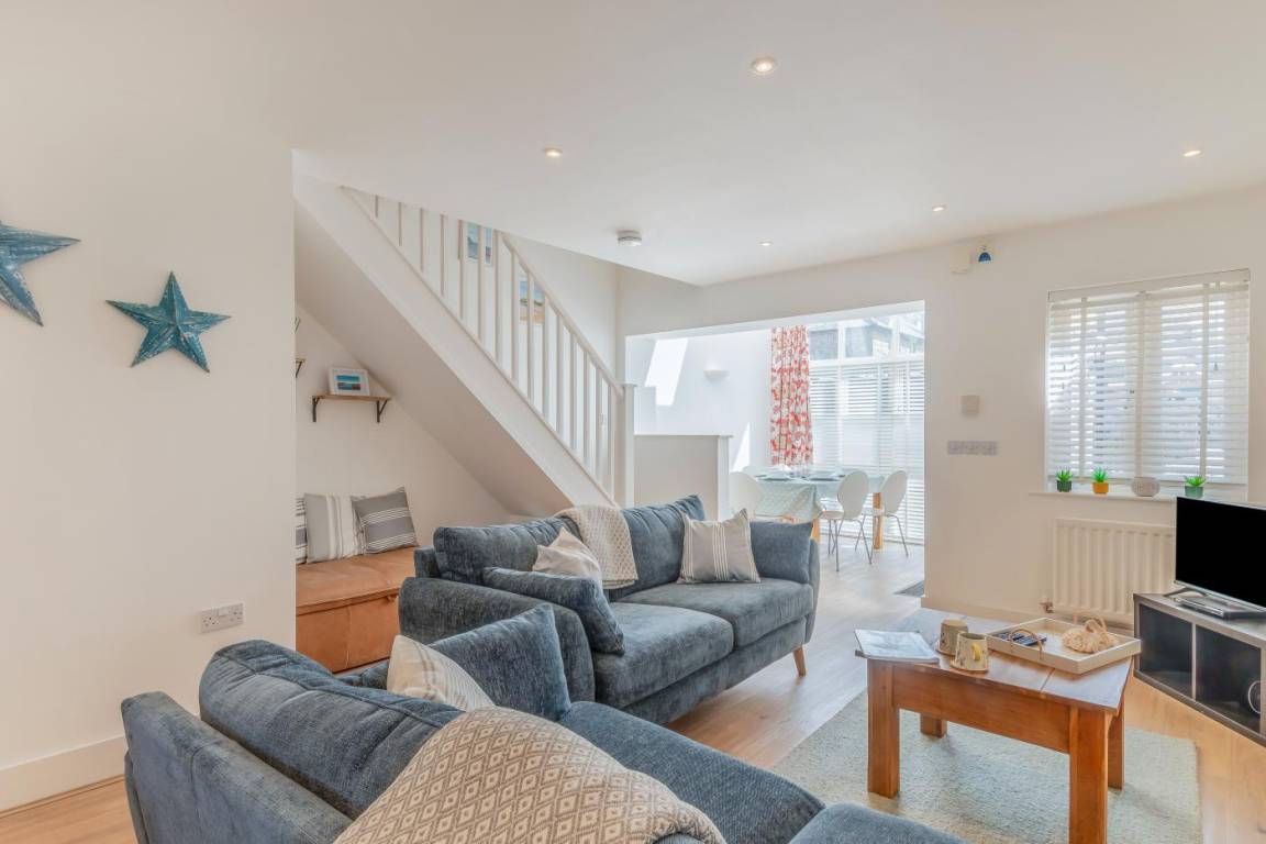Cottage ∙ 3 Bedrooms ∙ 6 Guests - Bamburgh