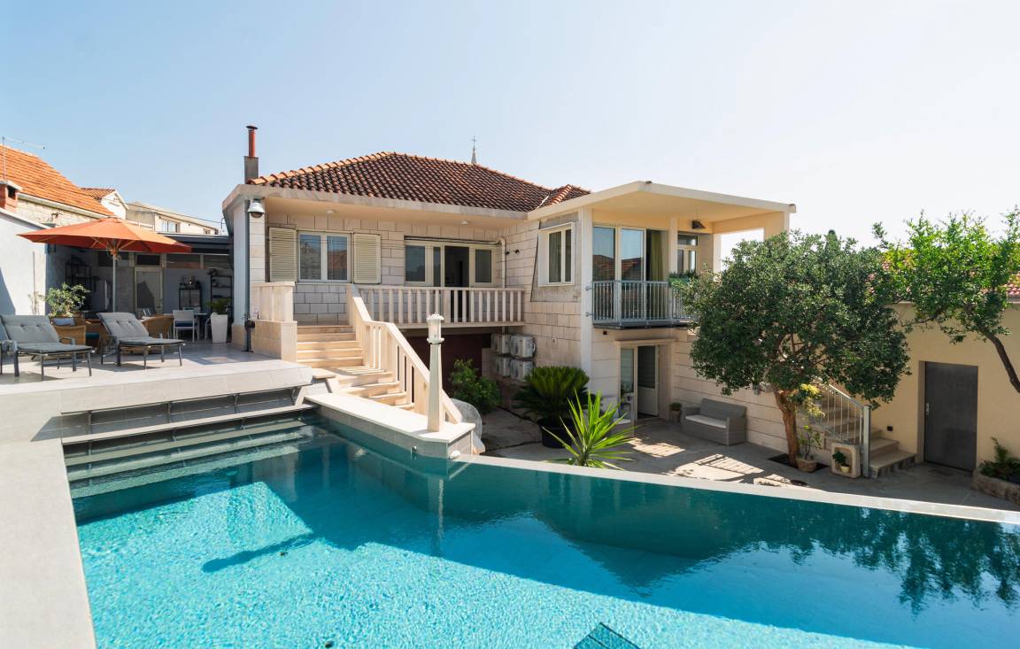 95 M² House ∙ 3 Bedrooms ∙ 6 Guests - Hvar