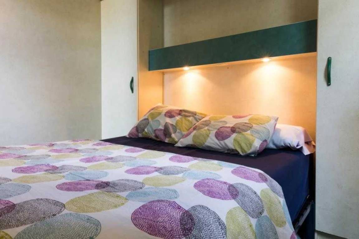 30 M² Camping ∙ 1 Chambre ∙ 3 Personnes - Calella