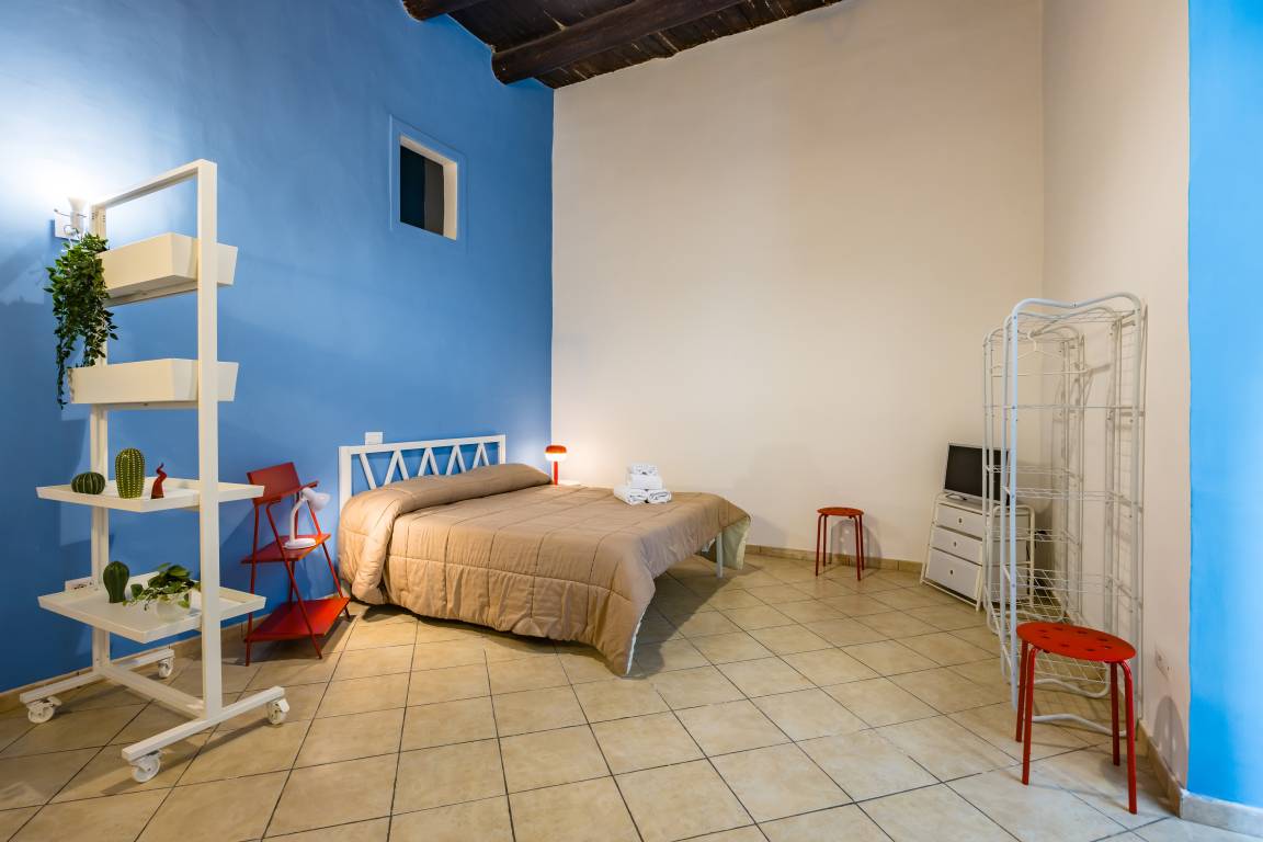 59 M² Lägenhet ∙ 2 Sovrum ∙ 4 Gäster - Neapel