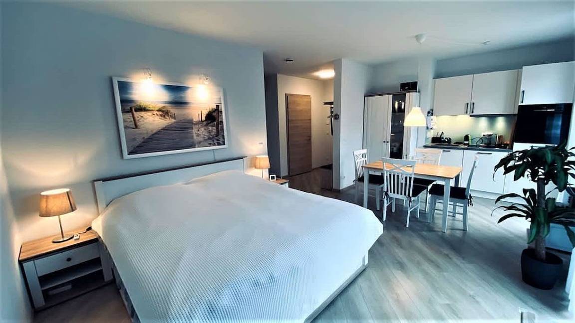 37 M² Studio Flat ∙ 2 Guests - Rostock