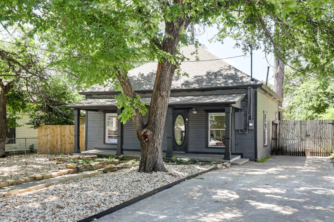 80 M² House ∙ 2 Bedrooms ∙ 4 Guests - Weatherford, TX