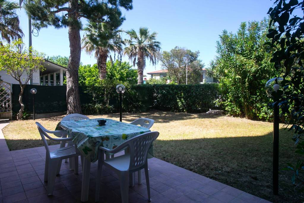 100 M² Appartamento Vacanza ∙ 3 Camere Da Letto ∙ 7 Ospiti - Recanati