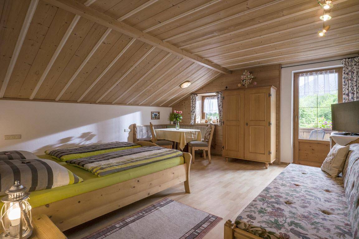 40 M² Ferienwohnung ∙ 1 Schlafzimmer ∙ 2 Gäste - Walchsee