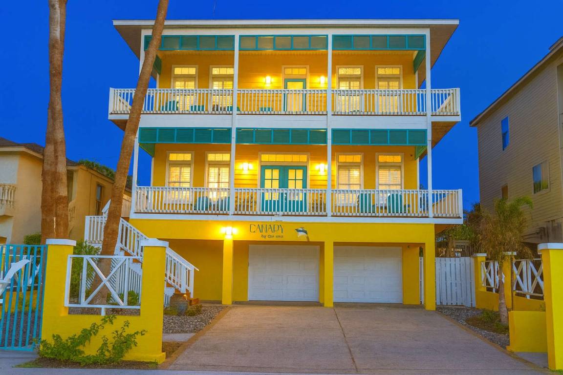167 M² House ∙ 4 Bedrooms ∙ 16 Guests - South Padre Island, TX