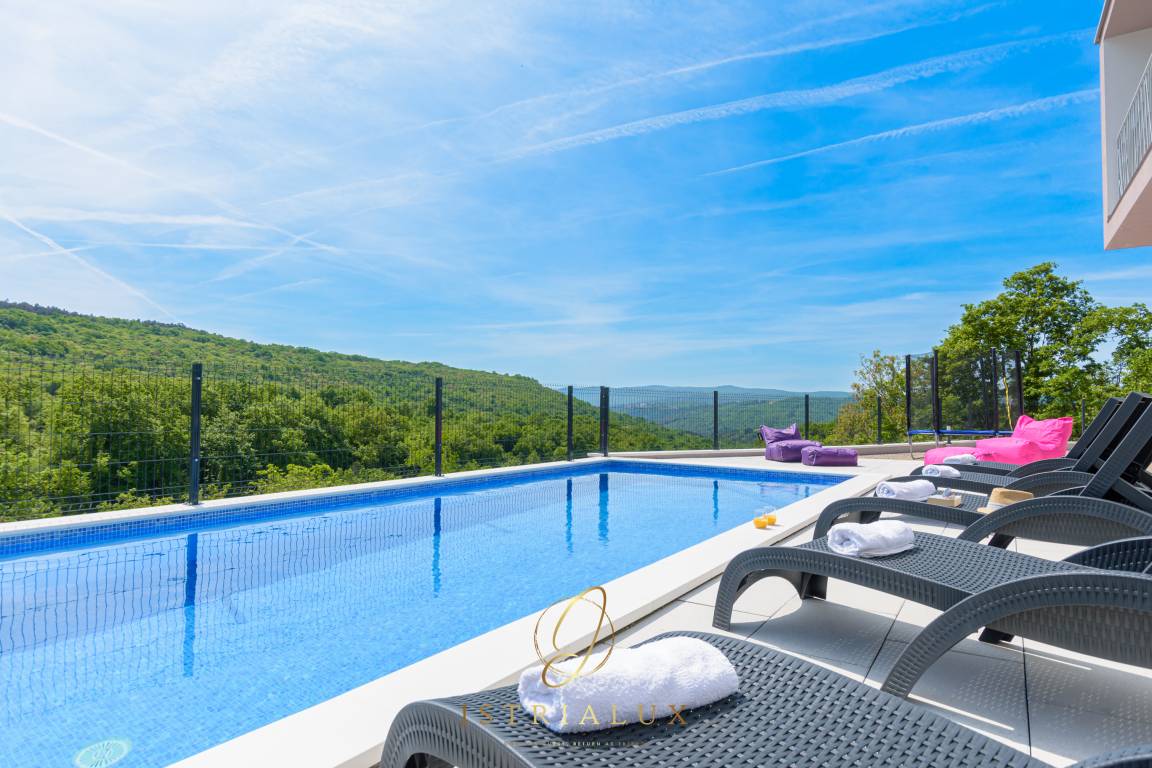 180 M² Villa ∙ 3 Chambres ∙ 6 Personnes - Rabac
