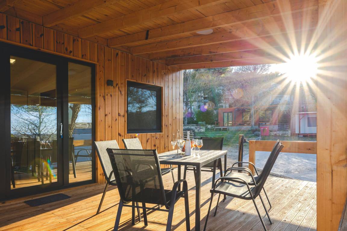 32 M² Ferienwohnung ∙ 2 Schlafzimmer ∙ 4 Gäste - Obrovac