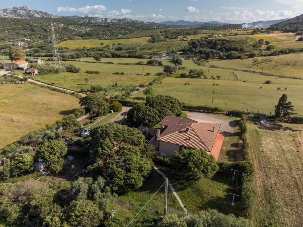 107 M² Apartment ∙ 3 Bedrooms ∙ 6 Guests - Palau, Sassari, Italy