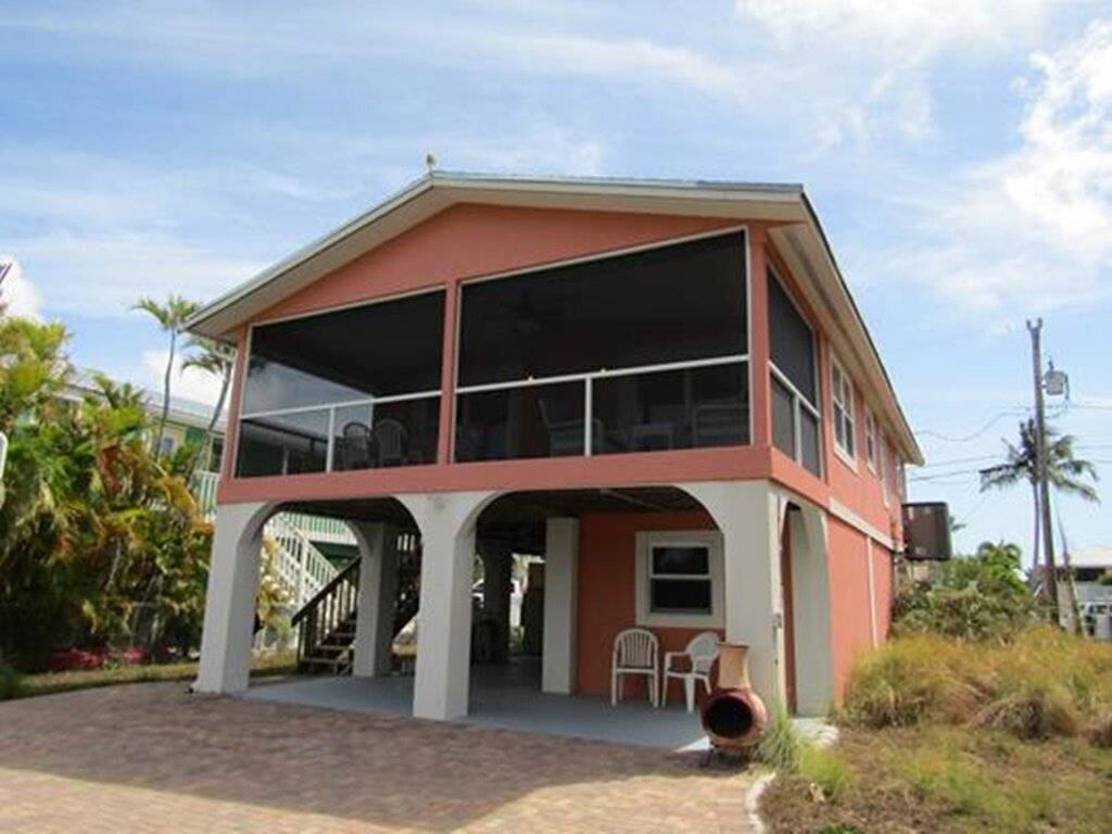 House ∙ 2 Bedrooms ∙ 4 Guests - Big Pine Key, FL