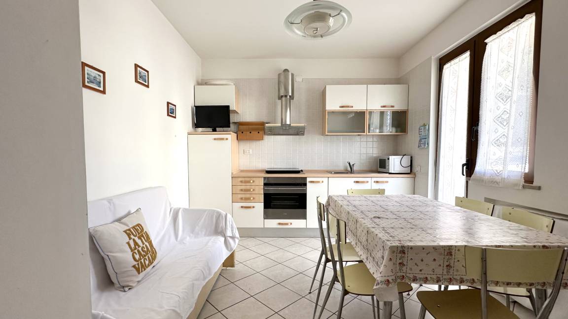 65 M² Apartment ∙ 2 Bedrooms ∙ 4 Guests - Sirolo
