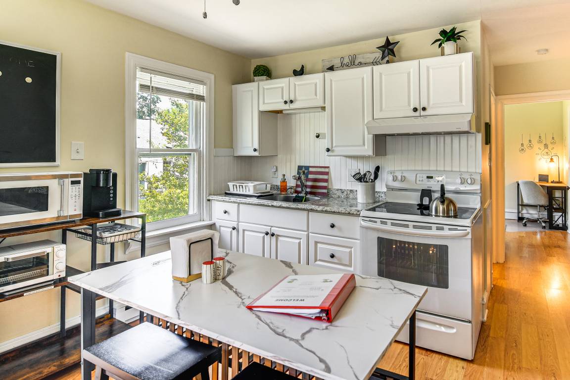 62 M² Apartment ∙ 2 Bedrooms ∙ 3 Guests - Bucks County, PA