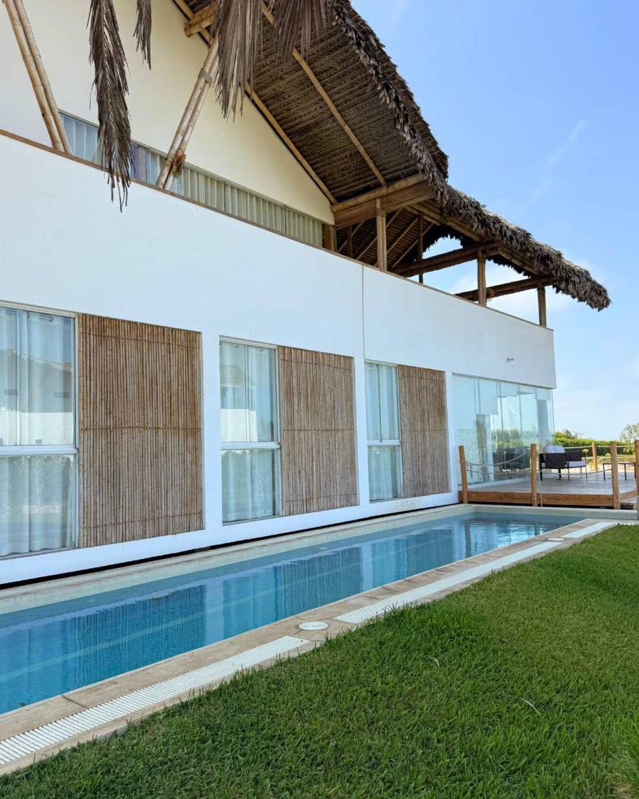 Villa ∙ 4 Habitaciones ∙ 14 Huéspedes - Chincha Alta