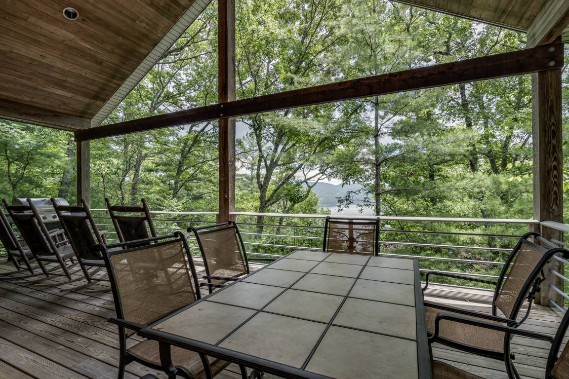 210 M² House ∙ 3 Bedrooms ∙ 10 Guests - Cashiers, NC