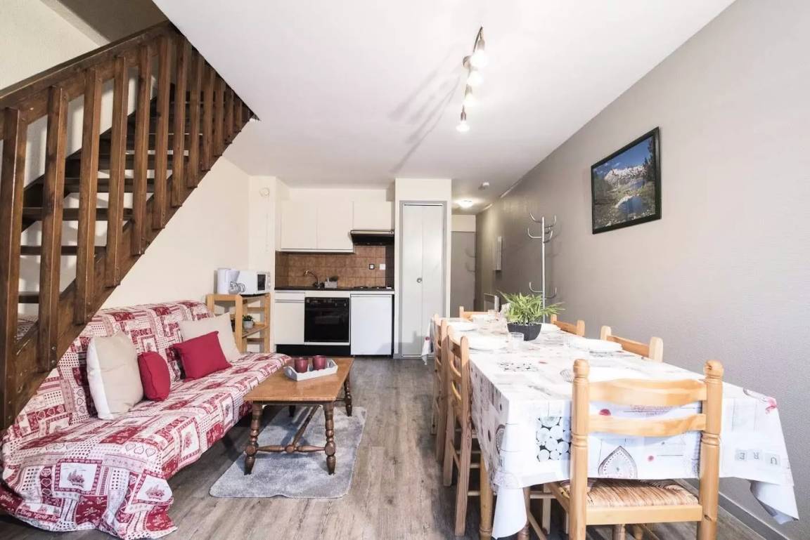 45 M² Apartamento ∙ 2 Habitaciones ∙ 8 Huéspedes - Aragnouet