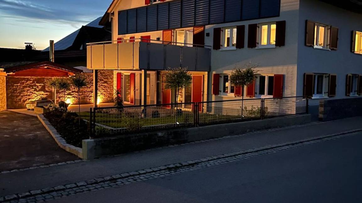 80 M² Ferienwohnung ∙ 2 Schlafzimmer ∙ 4 Gäste - Bad Wurzach