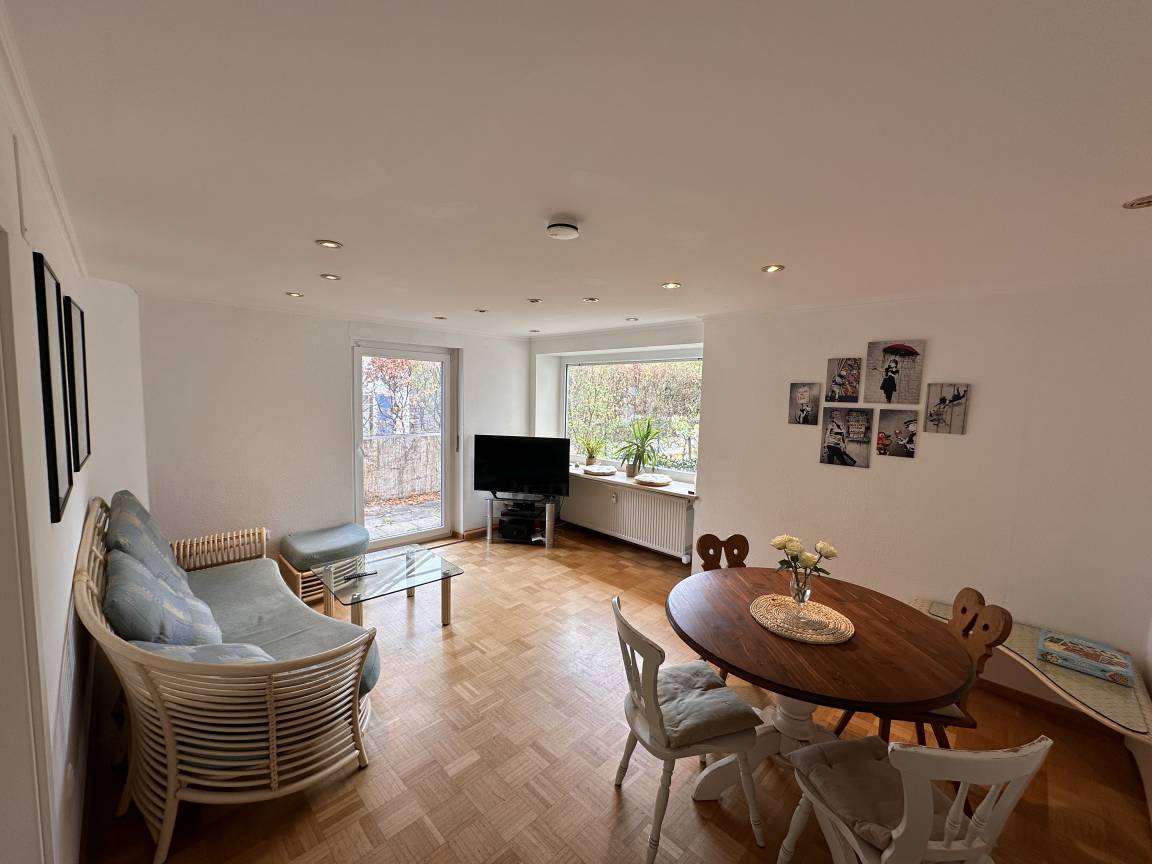 80 M² Bungalow ∙ 2 Bedrooms ∙ 4 Guests - Dießen am Ammersee