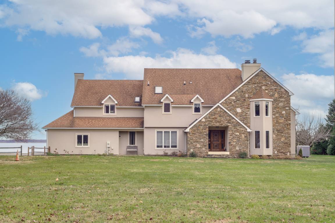 408 M² House ∙ 4 Bedrooms ∙ 16 Guests - Maryland (State)