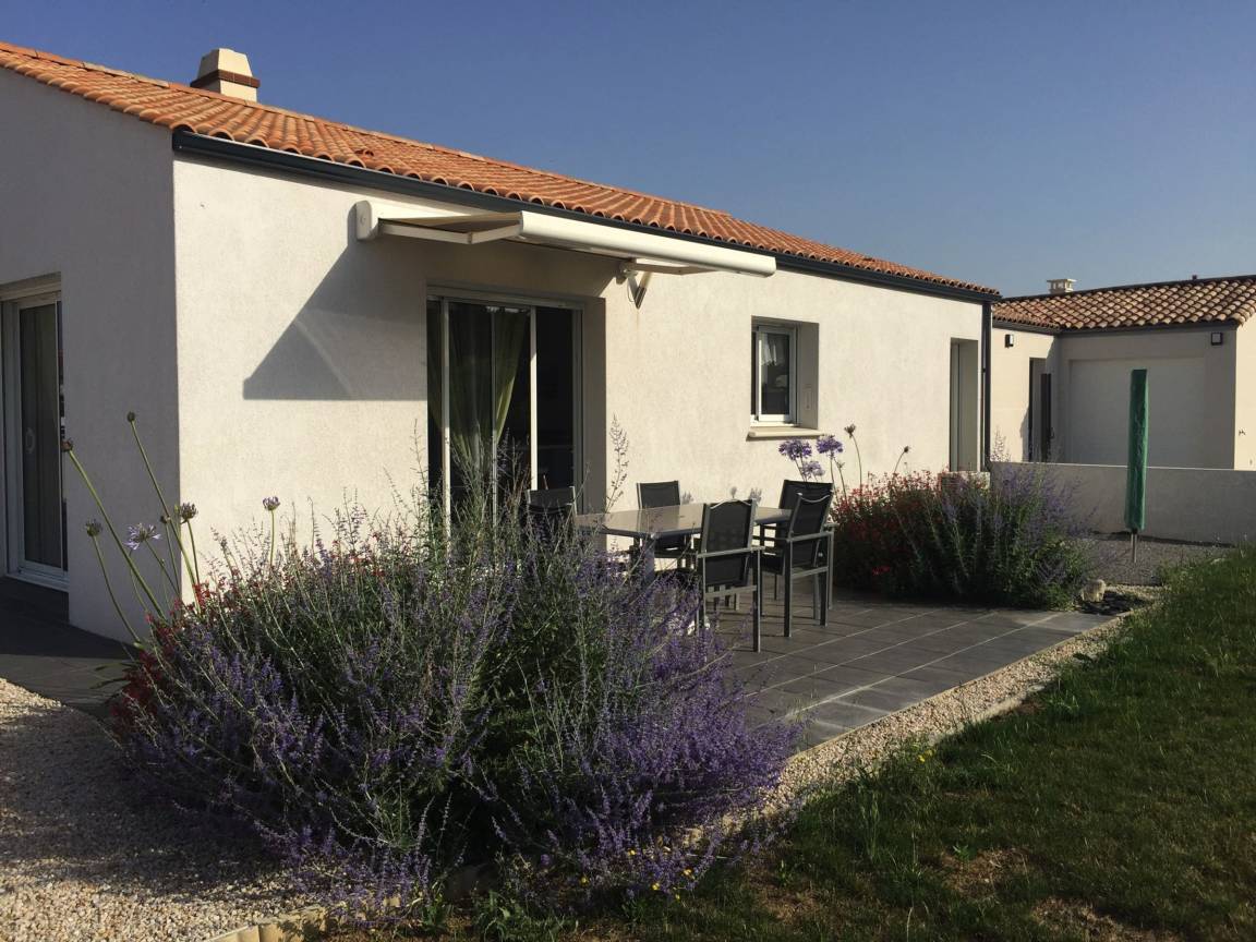 75 M² Ferienhaus ∙ 2 Schlafzimmer ∙ 4 Gäste - Longeville-sur-Mer