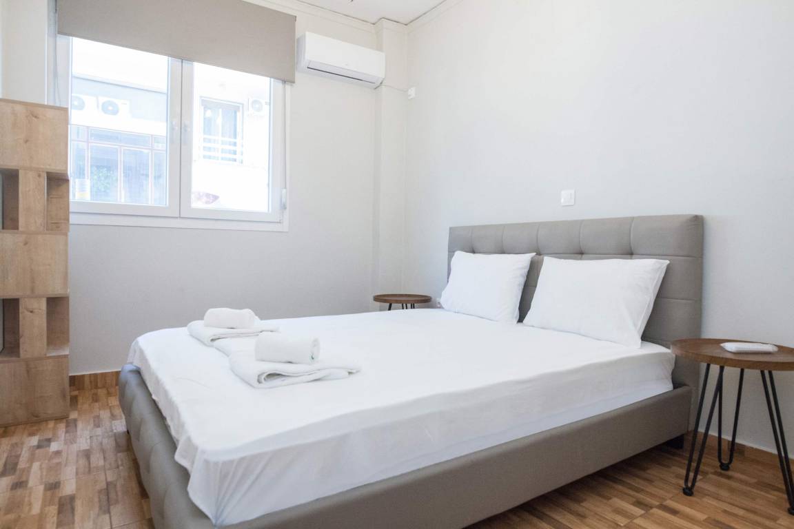 48 M² Apartment ∙ 2 Bedrooms ∙ 3 Guests - Athens
